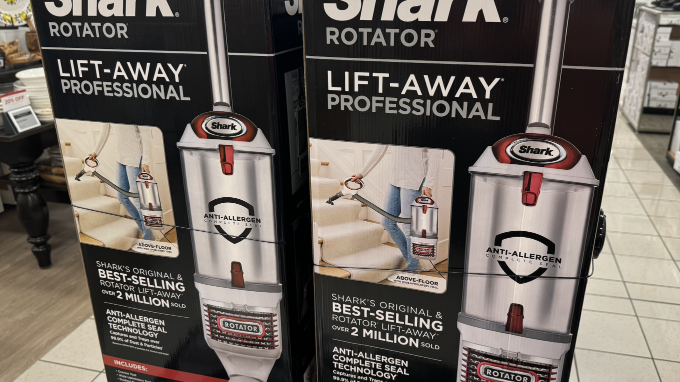 Shark® Rotator Professional Lift-Away® Upright Vacuum only $149.99 ...